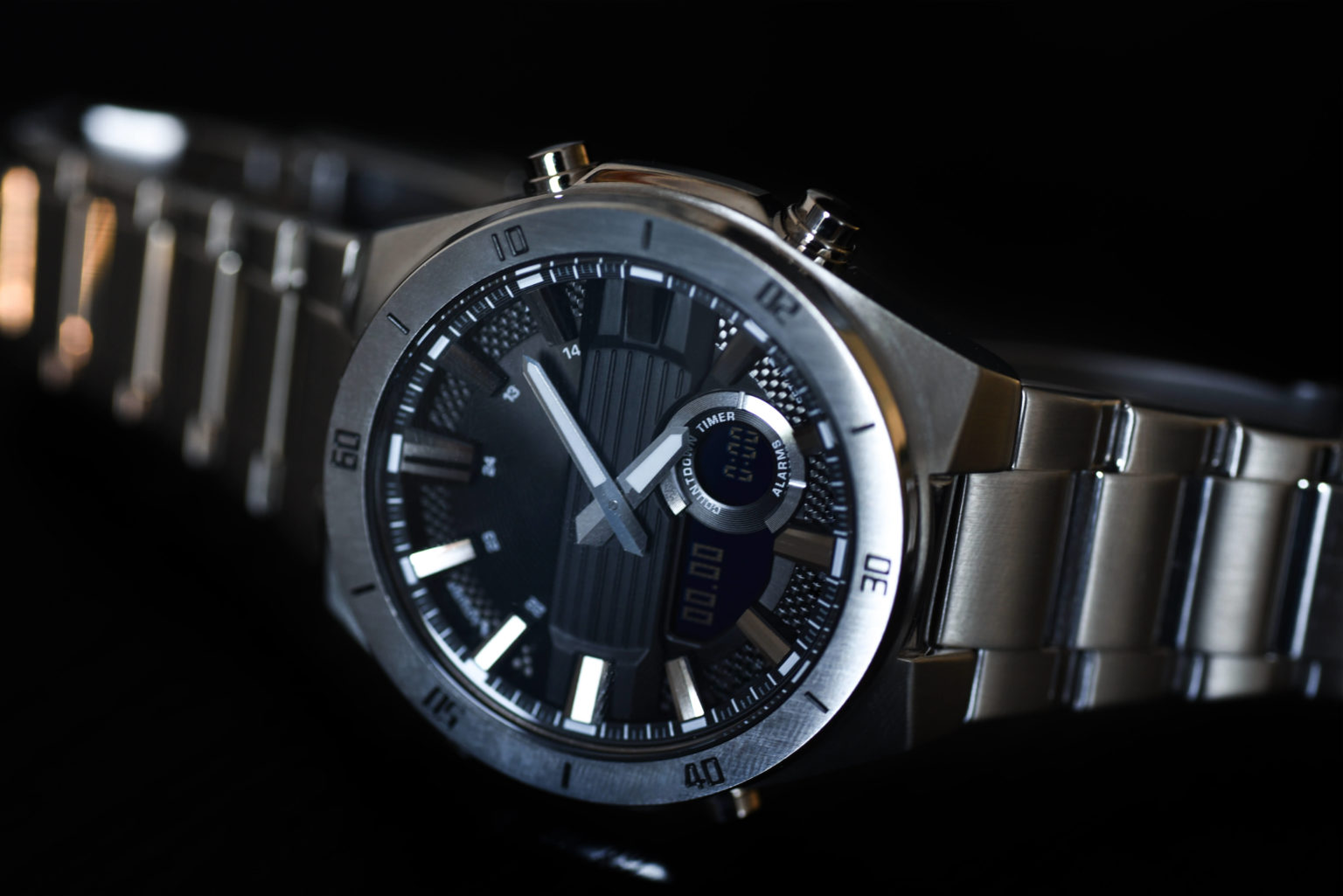 Best Solar Watches for 2024 - Solar-Powered Watches for Reliable ...