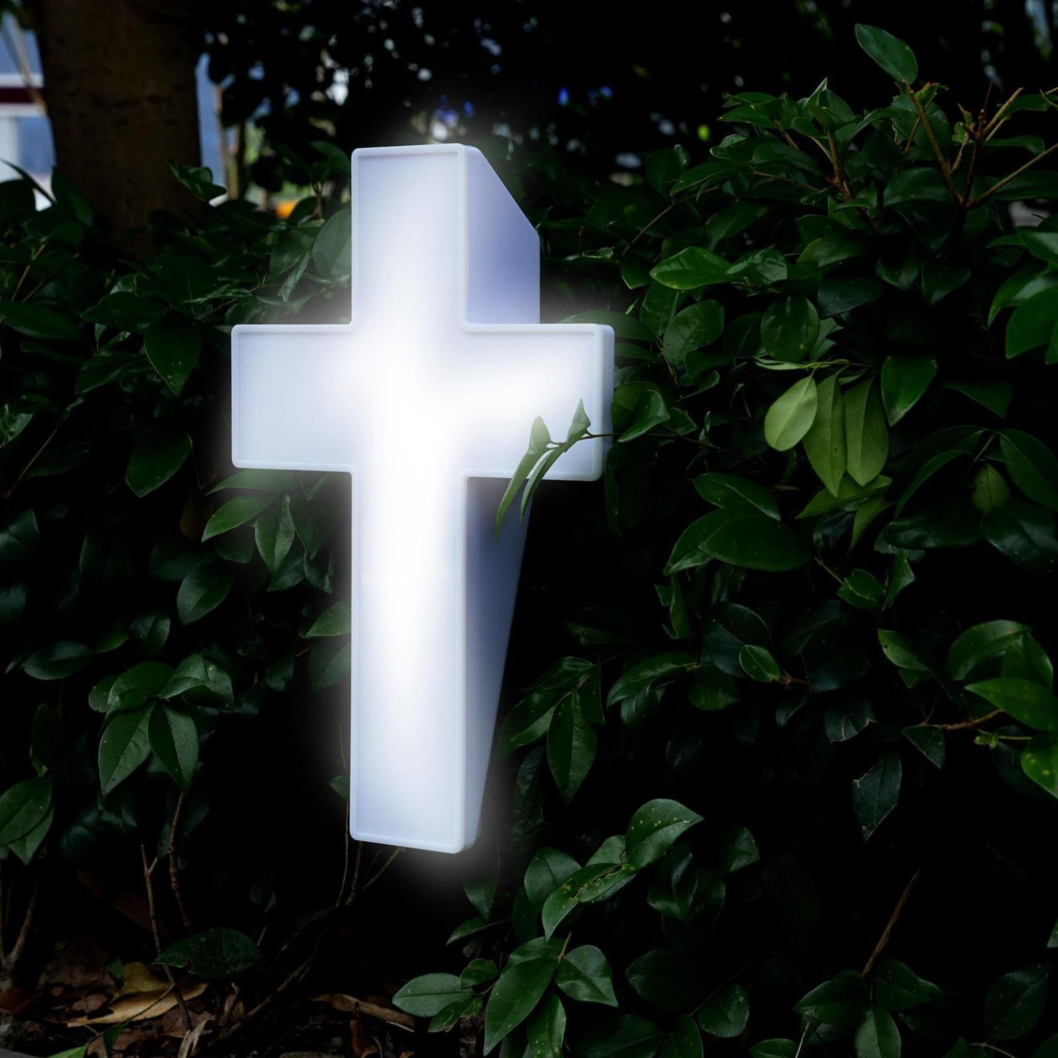 Best Solar Powered Crosses for 2024 - Inspirational Solar Crosses for ...